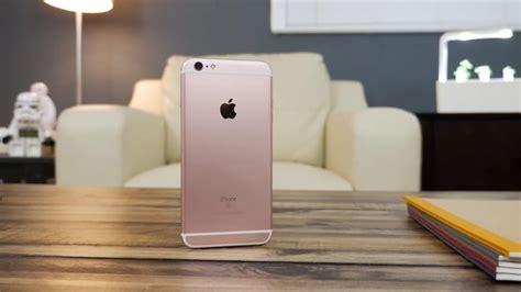 Apple To Begin Paying Out 500 Million To Users In Lawsuit Over Slow