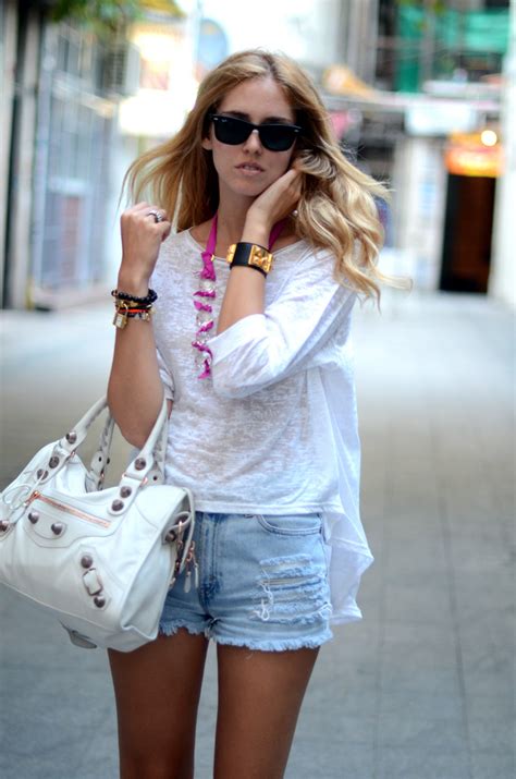 Simonis Modas TendÊncia Shortinho Jeans