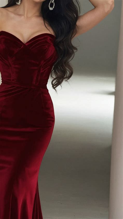15 Elegant Long And Short Party Dresses Youll Adore Elegant Red Dress