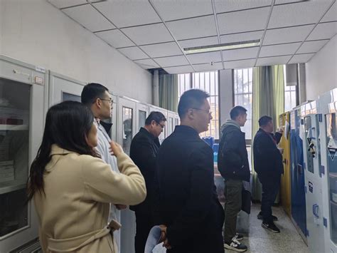 省教育厅高校实验室安全检查专家组来校开展“回头看”现场检查 医大新闻网