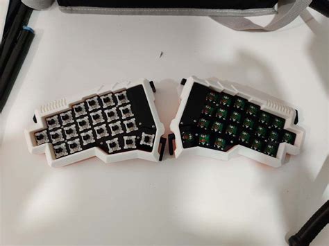 Crkbd Jorne Keyboard Case V2 By Theo Regnier Download Free Stl