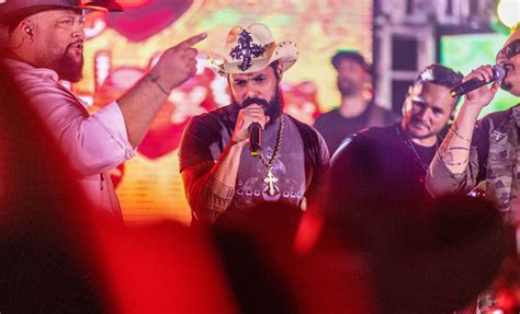 Cantor João Carreiro morre aos anos