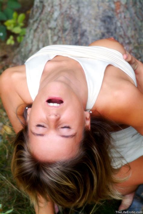 Outside Porn Pic Eporner