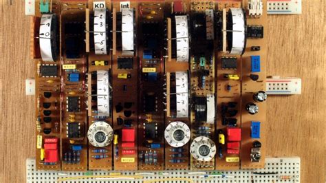 A Modular Analogue Computer Hackaday