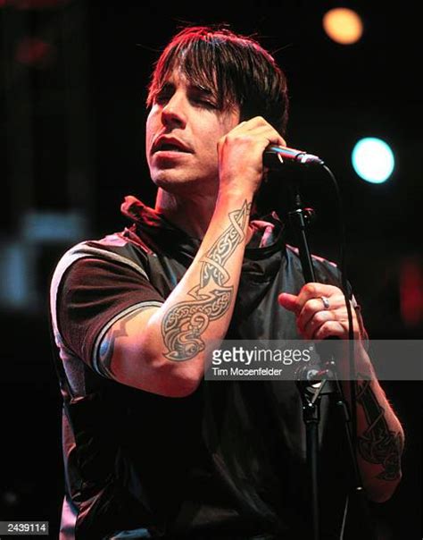 Anthony Kiedis 2000 Photos And Premium High Res Pictures Getty Images