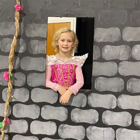 Sleeping Beauty Aurora Princess Dress Up Costume Set Birthday Party