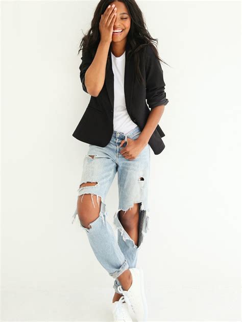 Allie Redmond Model • Influencer — Le Fleur Society