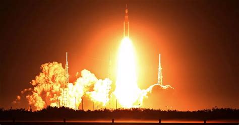 Artemis 1 Most Powerful Rocket In History Blasts Off In Historic Moon