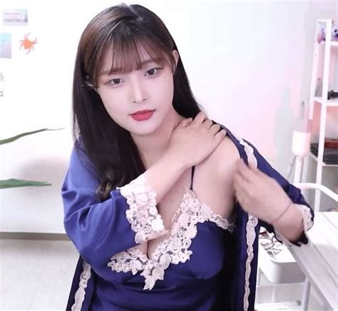 드라마 방송도중 속 엇 끈이 풀려 슴 ㄱr 제대로 No 출 해버린 김갑주