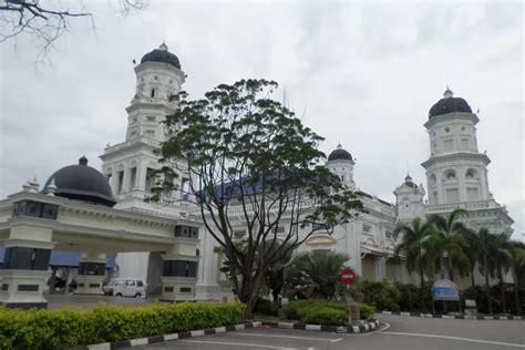 蘇丹阿布巴卡清真寺攻略及週邊必遊景點推薦雄獅旅遊
