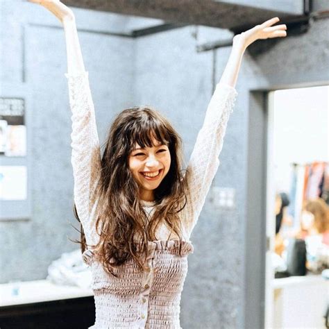 Cancamさんのインスタグラム写真 Cancaminstagram「本日ラストのオフショットは、ぽーちゃんのバンザイスマイル🌟