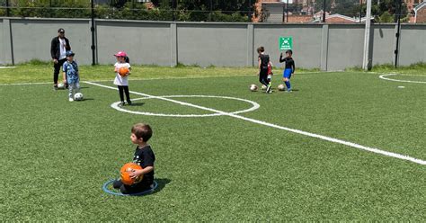 Colegios Que Fomentan El Deporte Y La Actividad Física En Colombia