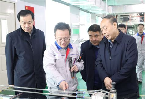 甘肃省统计局局长、党组书记陈波一行调研酒泉硅碳产业园 甘肃旭碳新材料有限公司