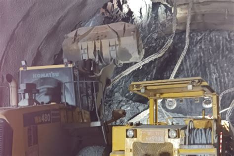 충주 터널공사 붕괴사고노동자 고립됐다가 2시간 30분만에 구조 노컷뉴스