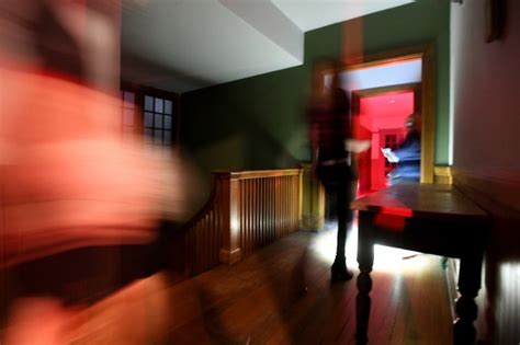 We Went Inside The ‘american Horror Story Murder House Ahead Of