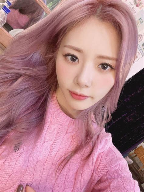 Dreamcatcher Community Post ㅎㅎ 소피로 분장하기 전 사진 티코 아이스크림 아시나요 너무 맛있어