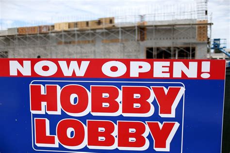 The White House Has A Plan To Get Birth Control To Hobby Lobby Workers