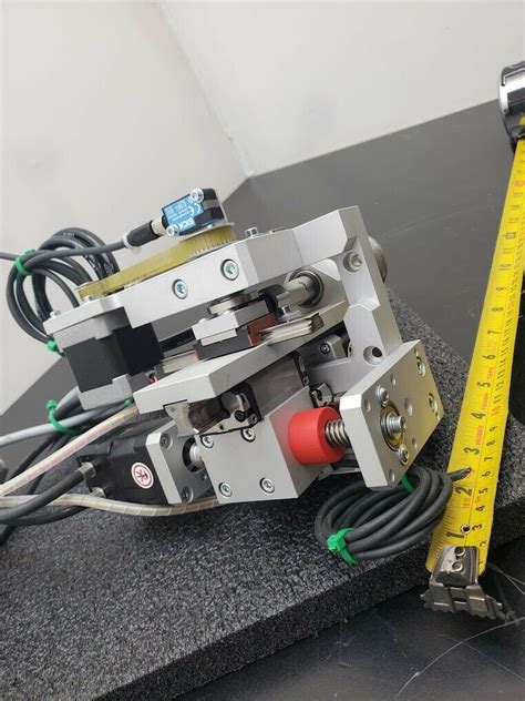 Wafer Picker Rotate Slide Adjust 3 Axis Wafer Handling Robot Stepper