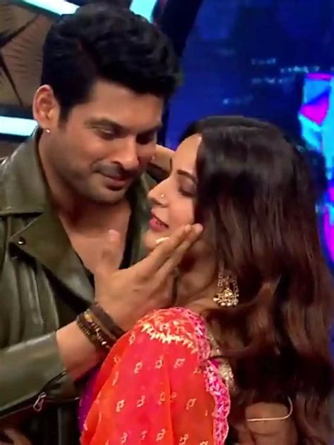 Relationship Toh Hai Sidharth Shukla About Shehnaaz Gill