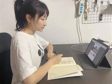 幼小衔接 我们在行动——全国学前教育宣传月系列报道（九） 辽宁省“幼小衔接公益大讲堂”活动之社会准备早知道，顺利入学少不了家长直播幼儿园