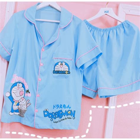 ชุดนอน ลายโดเรม่อนผ้าไหมอิตาลี แขนสั้นขาสั้น Shopee Thailand