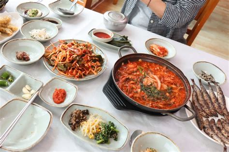 부산 기장 대변항 멸치회 멸치찌개 맛집 이화장횟집 네이버 블로그