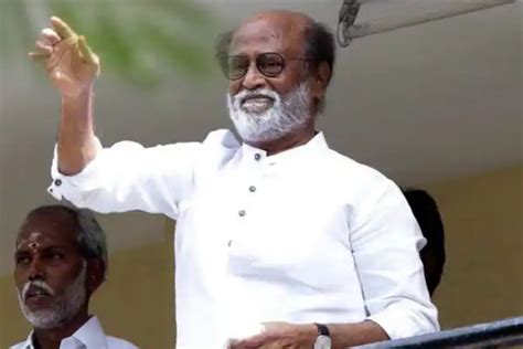 Rajinikanth அப்படி மட்டும் பண்ணாதீங்க சந்தானத்துக்கு அட்வைஸ் செய்த