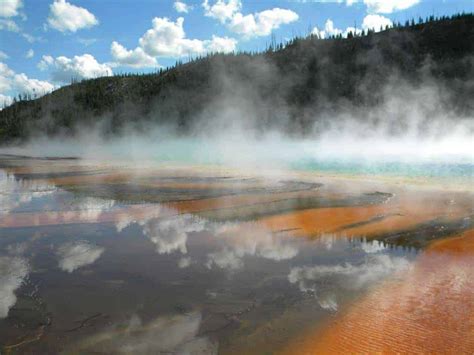 10 Incredible Facts About Yellowstone National Park Surf And Sunshine