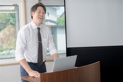 会社説明会で学生を引き込むための「冒頭のつかみ」アイデア集 │ 人事コラム