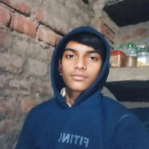 Raj Ranjan Kumar Raj Vyasranjankumar • Threads Say More