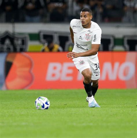 Duílio Tem Proposta De Gigante Da Série A Por Titular Do Corinthians