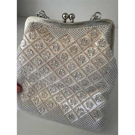 Vintage 1940s Beaded Purse With Kiss Lock Closure Gem