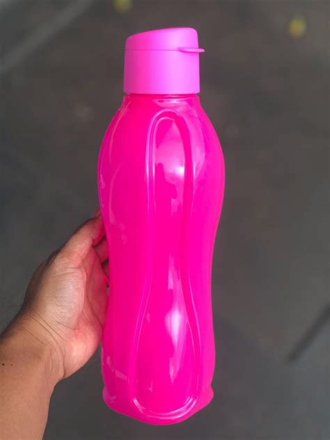 Pin By Tupperware On Tupperware Tupperware Water Bottle Bottle
