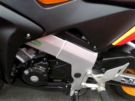 Honda CBR125R Repsol 2014 LEARNER LEGAL FULL REPSOL EDITION LOW
