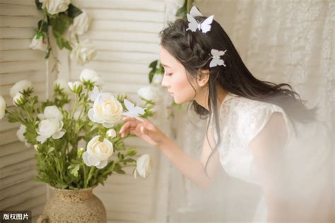 描写兰花的诗有哪些兰花诗句最出名诗句