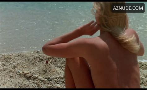 Daryl Hannah Valerie Quennessen Breasts Bush Scene In Summer Lovers