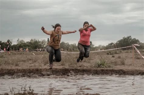 Las Carreras Con Obstáculos Un Desafío Diferente Para Divertirse Y