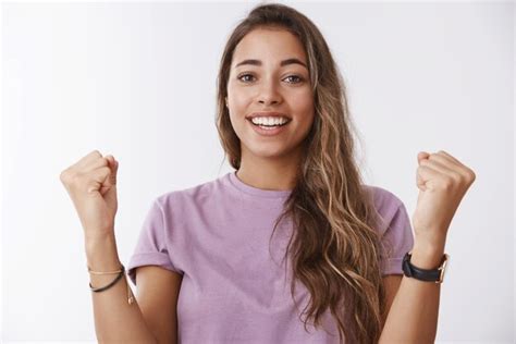 Cintura Feliz Comemorando Aliviada Mulher Bonita Recebendo Conquista