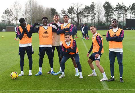 Report £100k A Week Arsenal Star Wants To Fight For His Place At The Club