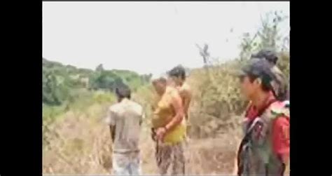 Graban sicarios del CJNG antes de ejecutar a señor mayor de edad y a 2