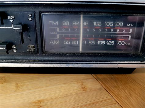 Vintage General Eectric Radioalarm Clock Model 7 466oa Walnut