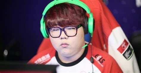 롤챔스 Skt 울프 이재완 말자하 카운터 연구 많이 해야 할 듯