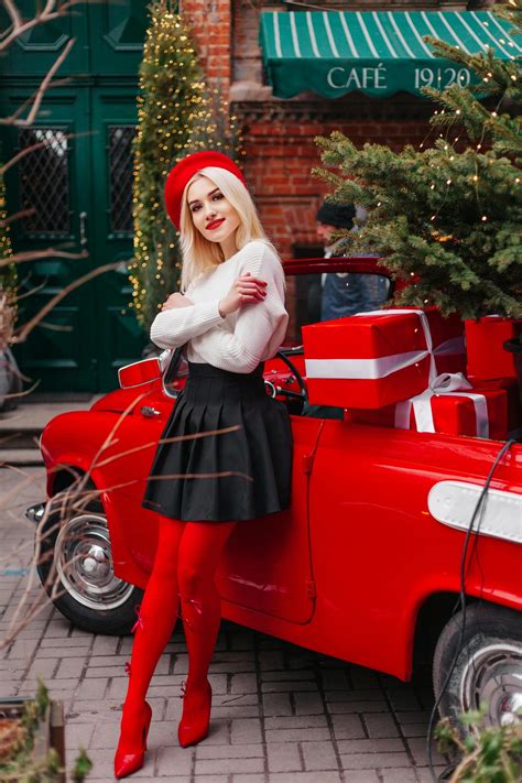 Moms Mini Skirt Photos Download The Best Free Moms Mini Skirt Stock