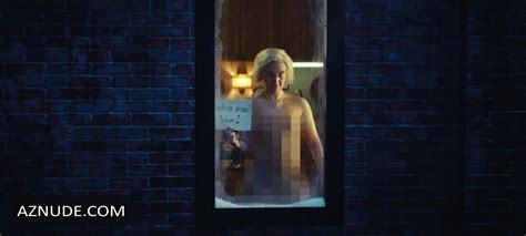 KATE MCKINNON Nude AZNude