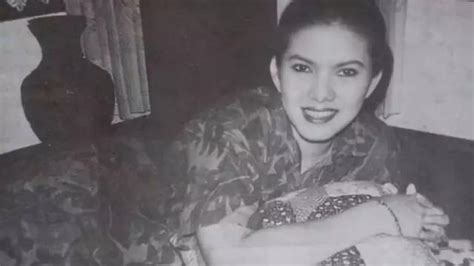 11 Potret Cantiknya Joice Erna Masa Muda Aktris 70 An Yang Ternyata Nenek Ariel Tatum