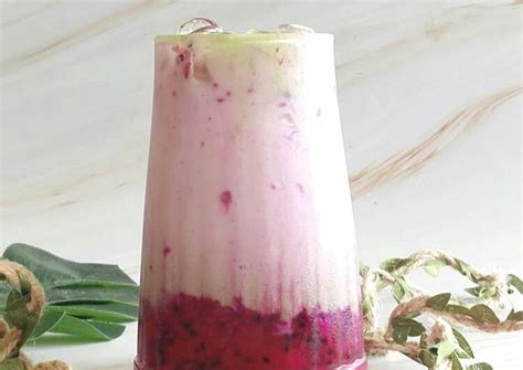 Resep Dragon Fruit Matcha Latte Oleh Renny Mahlenny Cookpad