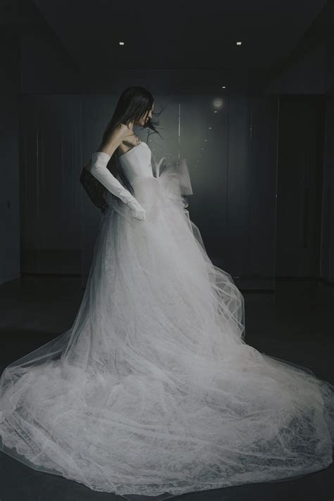 Vera Wang Haute Wedding 2023 Collection Dresses