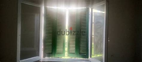 شباك خشب للبيع ضلفتين شيش و ضبفتين زجاج مقاس ١ ٢٠ ١ ١٠ متر للبيع