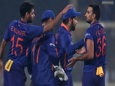 Ipl 2024 Team India Bowler Harshal Patel 11 75 Crores In Ipl Auction List