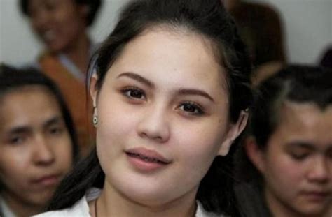 Takut Suaminya Digoda Pelakor 5 Potret Baru Jennifer Dunn Yang Manglingi